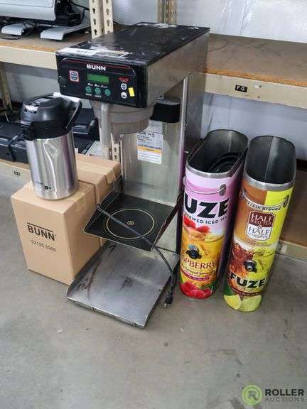 Bunn ITCB Coffee Maker With (3) Air Pots and (2) Cold Drink Dispensers ...