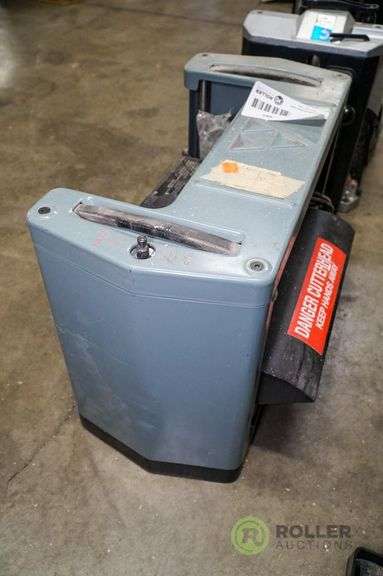 Delta 22-540 12in Planer - Roller Auctions