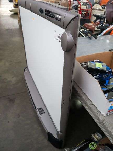 3M 9200IC Digital Wall Display - Roller Auctions