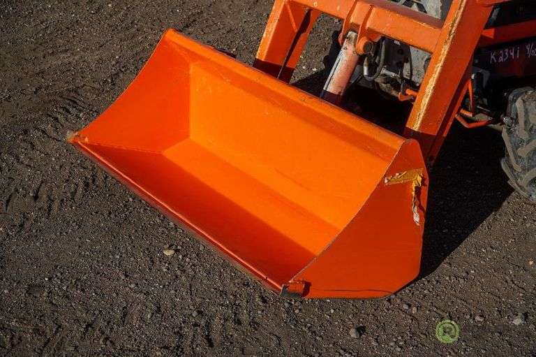 KUBOTA BX22 4WD Tractor/Loader, w/ Model BT600 Backhoe Attachment, 3-Pt ...