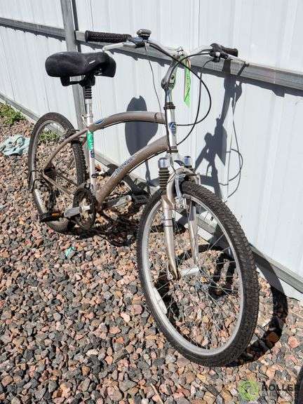 Landrider Autoshift Cruising Bike - Roller Auctions