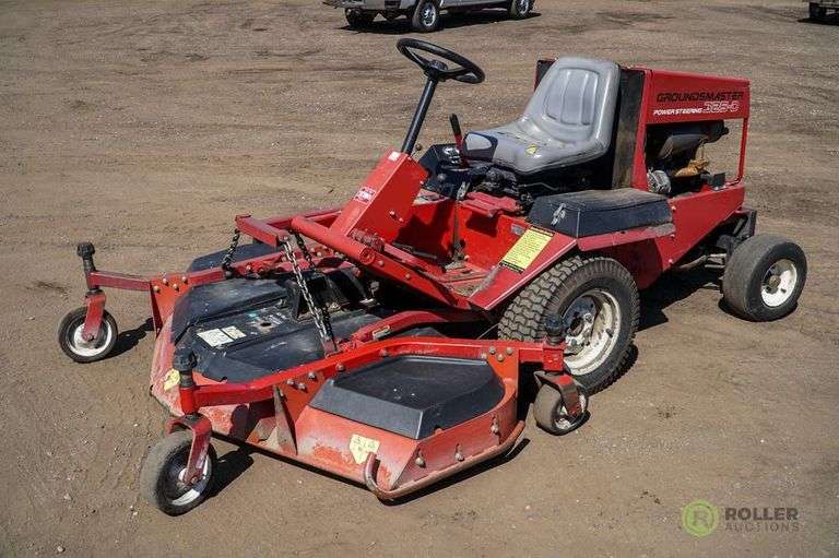 1995 Toro Groundsmaster 325-D Ride-On Mower, 3-Cylinder Diesel Engine ...