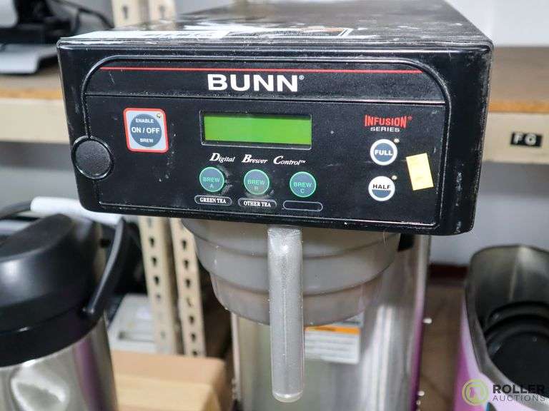 Bunn ITCB Coffee Maker With (3) Air Pots and (2) Cold Drink Dispensers ...