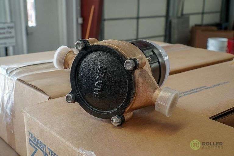 (2) Boxes of (6) New Badger Meter Read-O-Matic Model 25 Water Meters ...