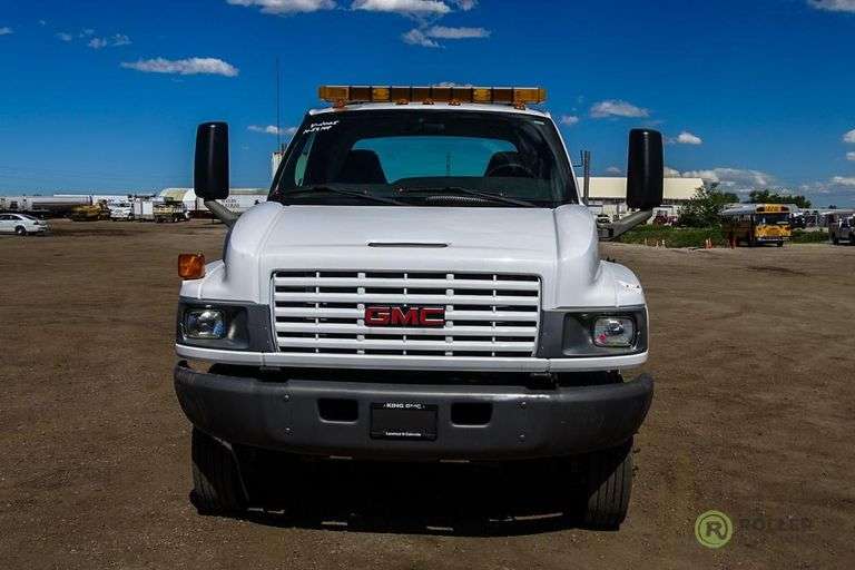 2005 GMC C4500 4X4 UTILITY TRUCK, Duramax Diesel, Automatic, 11 ...