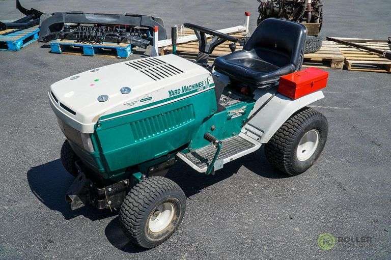 MTD Yard Machines Ride On Mower, 20Hp, 46in Deck, Gas - Roller Auctions