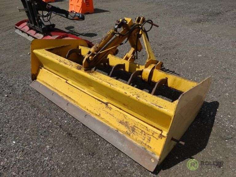 3-Pt Hydraulic Box Scraper Attachment w/ Ripper, 76in - Roller Auctions