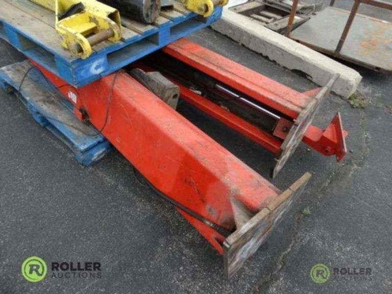ALM 7002A 7000-Lb Capacity 2-Post Lift - Roller Auctions