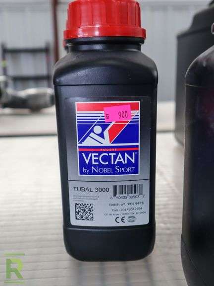 (5) Bottles of Vectan Gun Powder - Roller Auctions