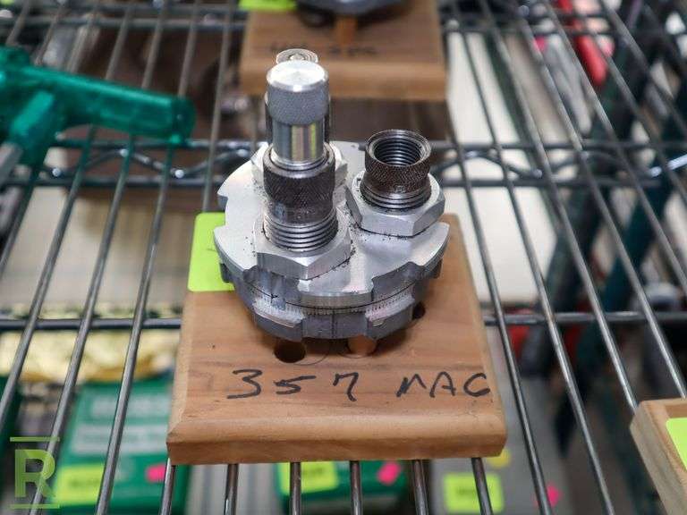 Lee 3-Die Reloading Set, .357 Magnum - Roller Auctions
