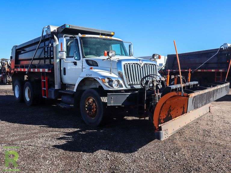 2008 International Workstar 7400 T/A Dump Truck - Roller Auctions