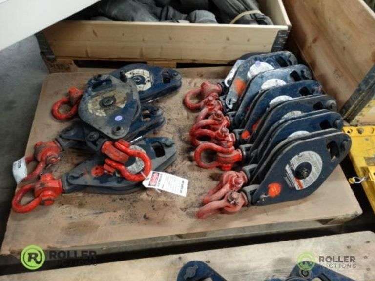 (11) McKissick M-491 Tower and Derrick Blocks - Roller Auctions