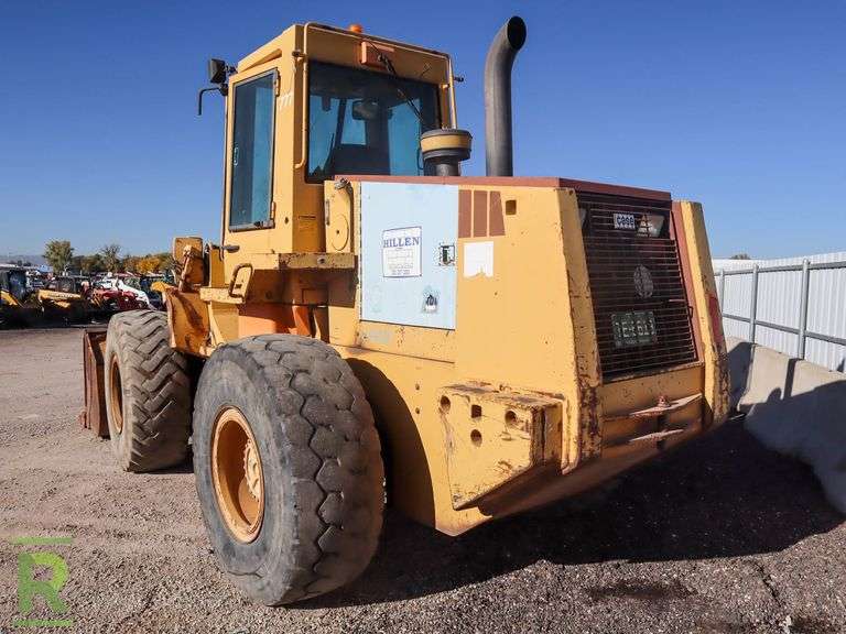 Case 721 Wheel Loader - Roller Auctions