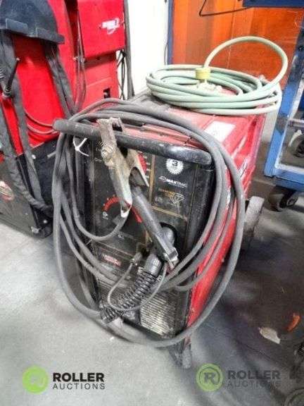 Lincoln 216 Power Mig 220V Mig Welder With Gun - Roller Auctions
