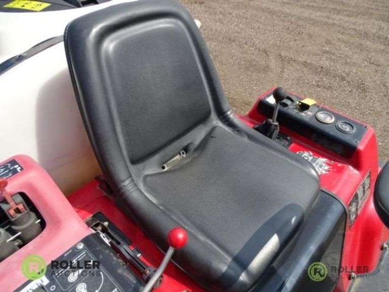 Toro Multi Pro 1250 Cart, Gas, With Multi Pro 1200 Spray Pro Sprayer ...