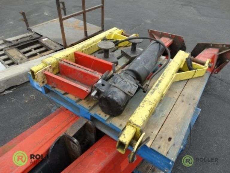ALM 7002A 7000-Lb Capacity 2-Post Lift - Roller Auctions