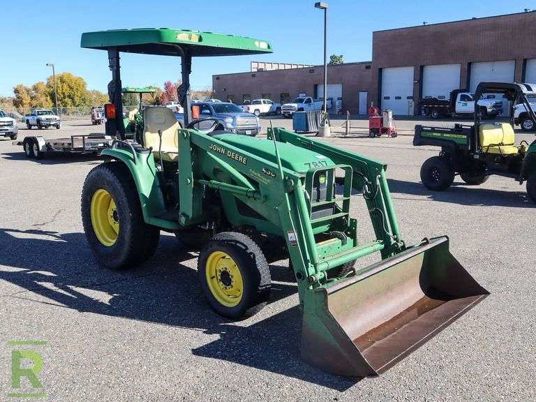 2004 John Deere 4410 4WD Tractor - Roller Auctions