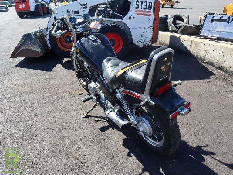 1986 Honda VT500C Shadow 500 Motorcycle - Roller Auctions