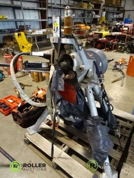 Victaulic Hydraulic Roll Groover - Roller Auctions