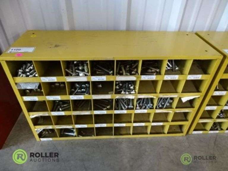 Kar 40-Bay Hardware Sorter With Hardware - Roller Auctions