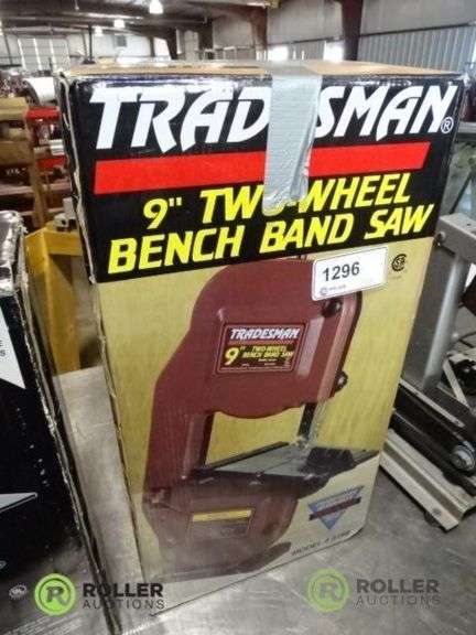 Tradesman 8166 9in Two Wheel Bench Band Saw - Roller Auctions