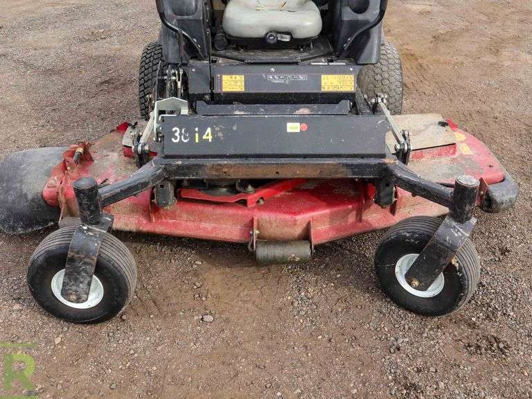 2011 Toro Groundsmaster 7210 Ride-On Zero Turn Mower - Roller Auctions