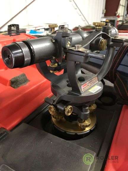 David White Instruments Universal 8300 Transit Level With Tri Pod ...