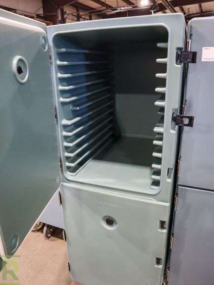 Cambro 1826DTC Double Cavity Camcart - Roller Auctions