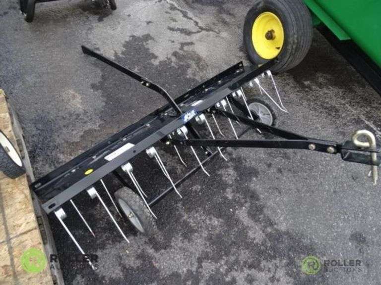 Blue Hawk Pull Behind 42in Rake - Roller Auctions