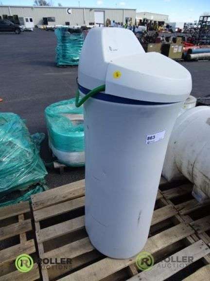 GE Smart Water Water Softening System - Roller Auctions