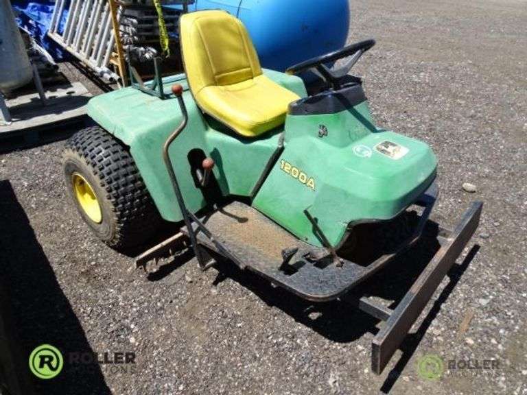 John Deere 1200A Ride-On Bunker and Field Rake, Gas Engine, Does Not ...