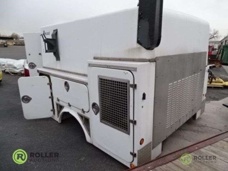 Pelsue Fiber Body Utility Truck Camper Style Truck Bed With Pelsue Air ...