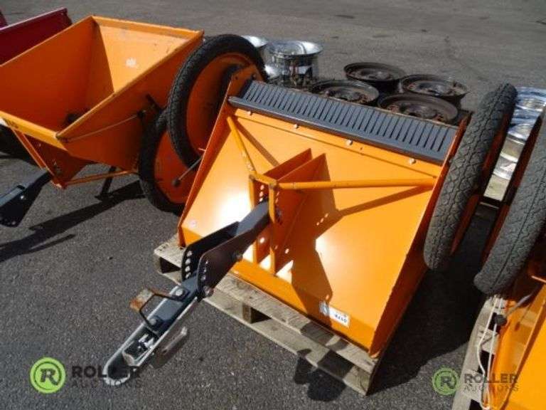 Epoke Epomini 20 Pull Behind Spreader - Roller Auctions