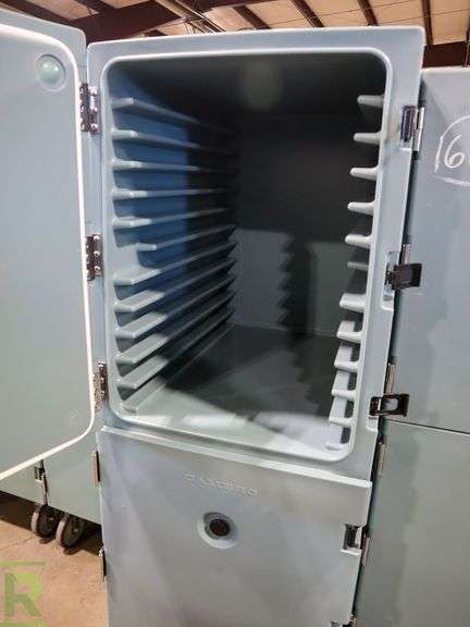 (2) Cambro 1826DTC Double Cavity Camcart - Roller Auctions