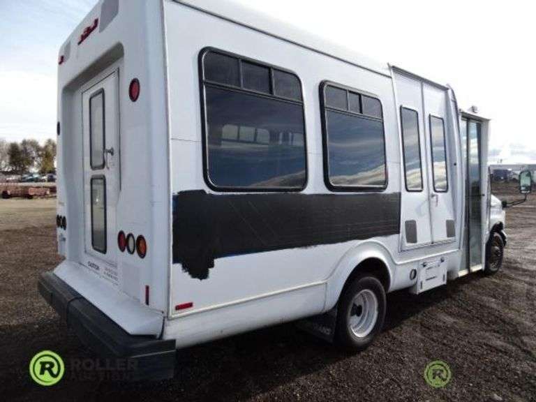 2006 FORD E450 SUPER DUTY 12-PASSENGER STAR TRANS SHUTTLE BUS, 6.8L V10 ...