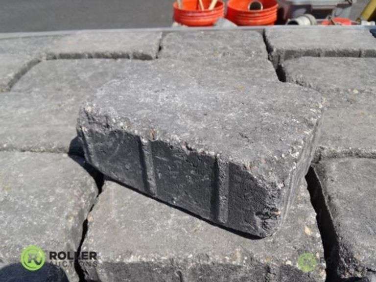 Approximately 384 Pcs of Pavestone Plaza Rectangle 8cm Tumbled Charcoal ...