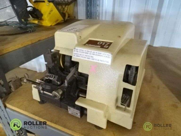 Ilco 017 Automatic Key Cutter (Missing Jaws) - Roller Auctions