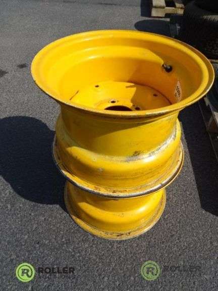 (2) 15x10 5-Lug Tractor Rims - Roller Auctions
