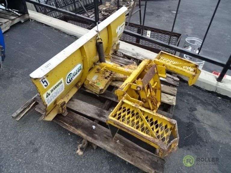 Walker 6660 46in Plow Blade to Fit Skid Steer - Roller Auctions