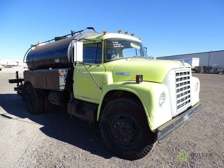 1978 INTERNATIONAL LOADSTAR 1600 S/A Asphalt Distributor Truck, Gas ...