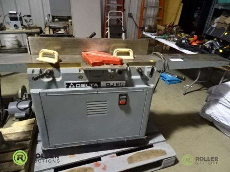 Delta 37350 DJ20 8in Jointer - Roller Auctions