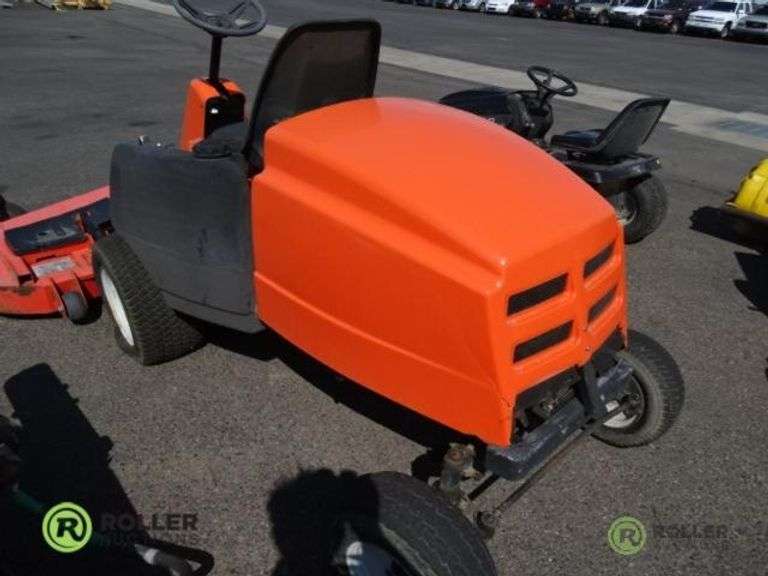 Jacobsen Front Mount Lawn Mower With 72in Deck and 3-Cylinder Kubota ...