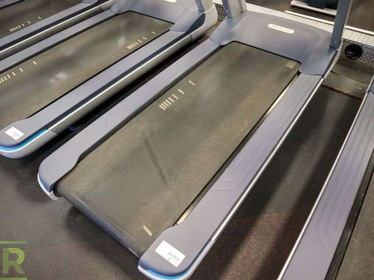 Precor TRM Treadmill - Roller Auctions