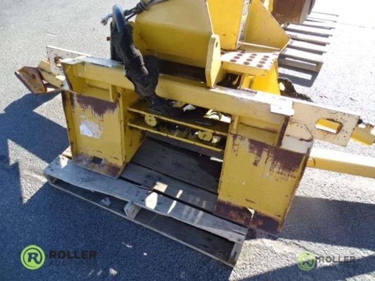 John Deere Worksite Pro BH11 Backhoe Attachment for Skid Steer, 42in ...