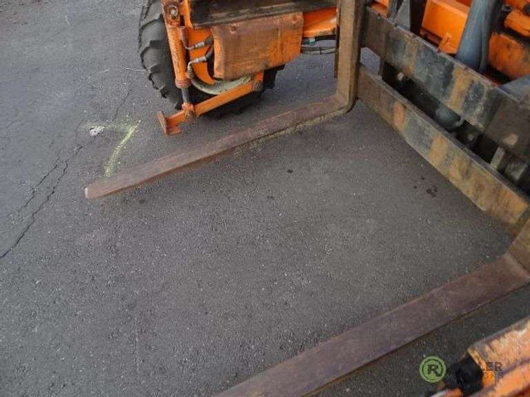 Moffett Mounty M5000 Donkey, Lister Peter 4-Cylinder Diesel Engine ...