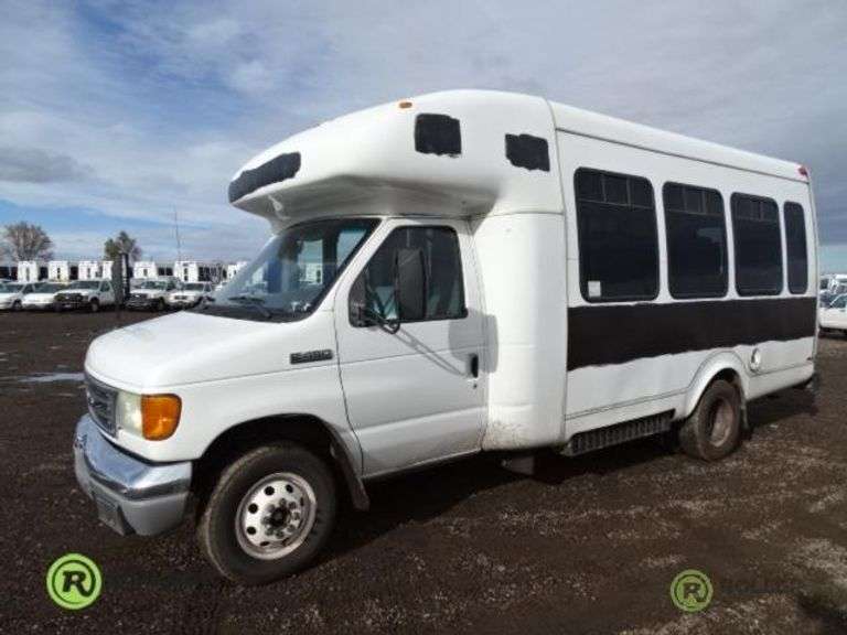 2007 FORD E450 SUPER DUTY 12-PASSENGER STAR TRANS SHUTTLE BUS, 6.8L V10 ...