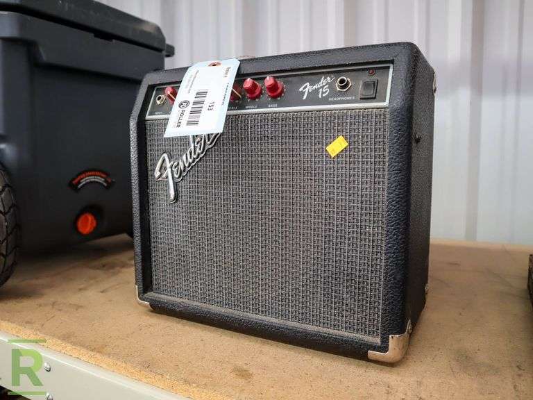 Fender 15 Amplifier - Roller Auctions