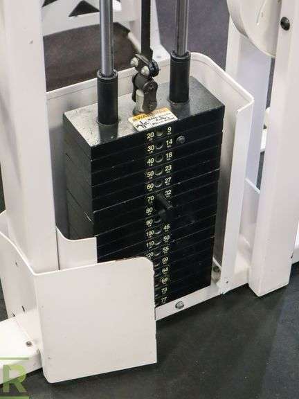 Nautilus Nitro Lat Pulldown Cable Machine - Roller Auctions