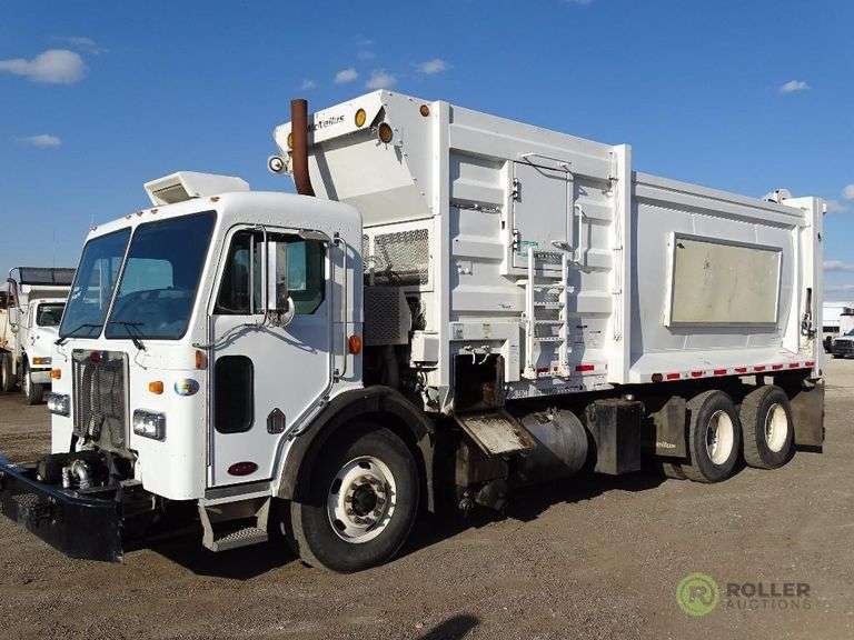 2010 PETERBILT 320 Side Load Trash Truck, McNeilus AutoReach, 27-Yard ...