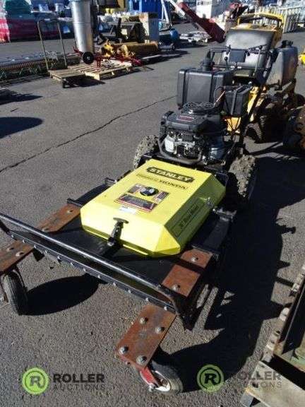 Stanley 36in Gas Brush Mower With Honda GXV530 Engine, Showing 127 ...